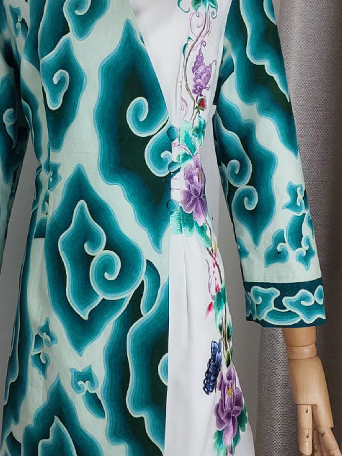 Batik Tulis Lavi - Batik Tulis Premium Indonesia